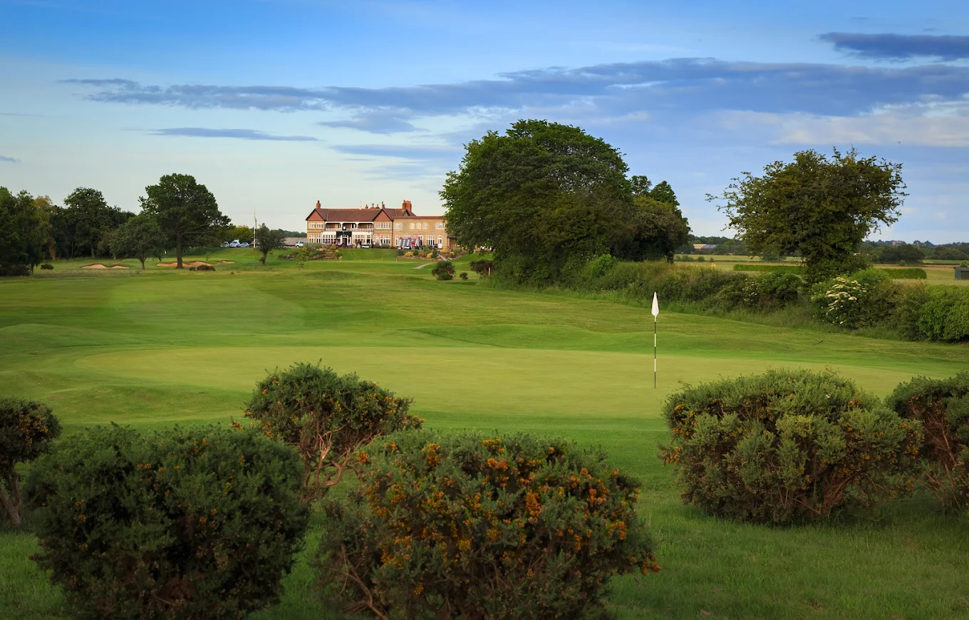 Lindrick Golf Club: Best Course Review in 2025